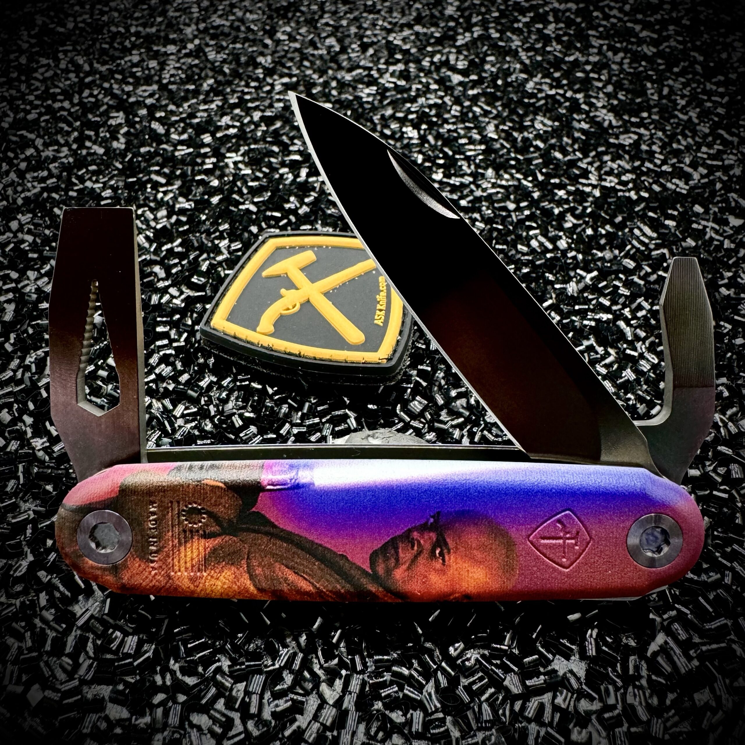 Mace Saber - American Service Knife