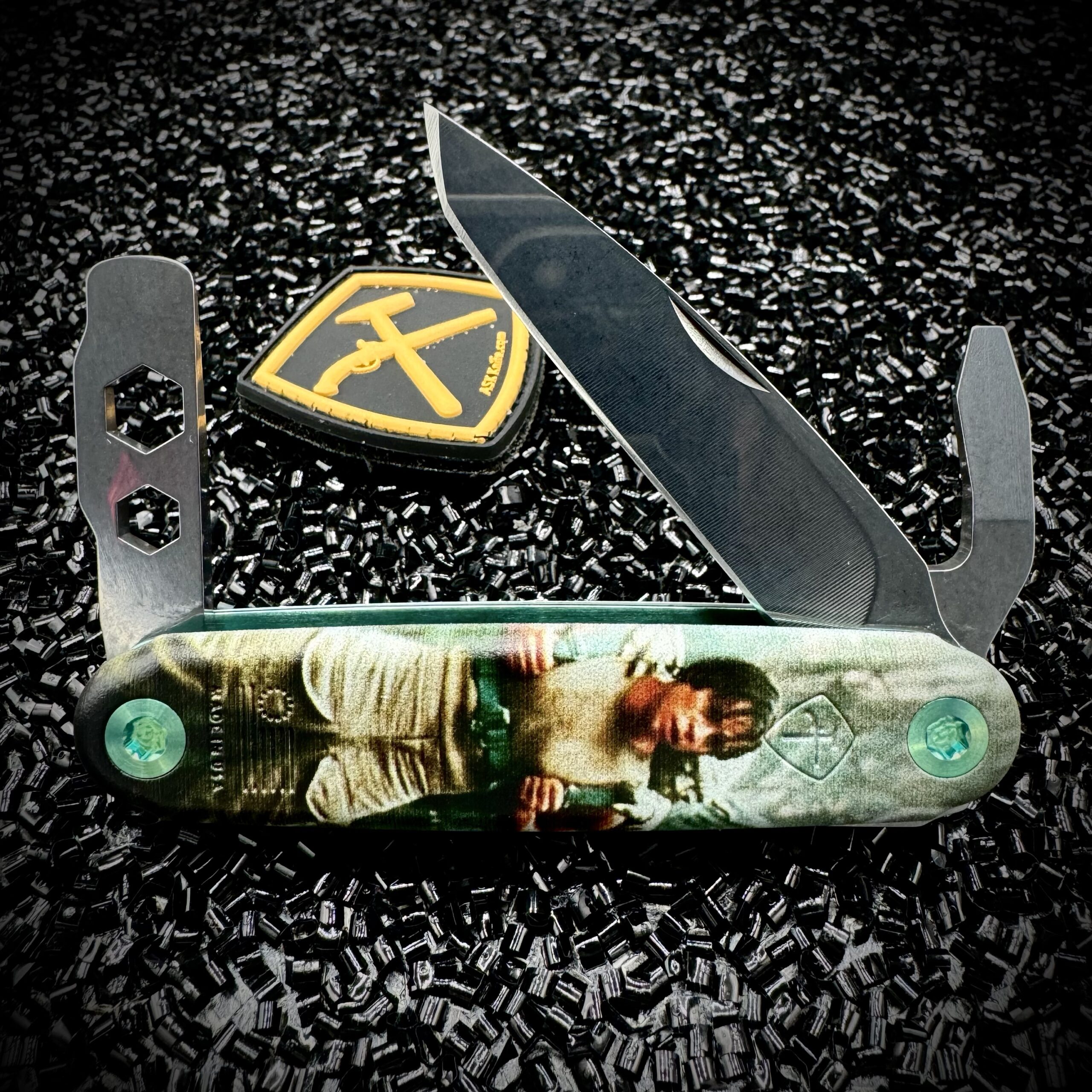 Luke Saber - American Service Knife